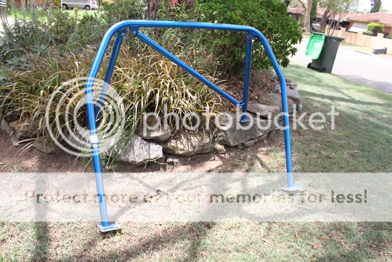 R32 Cage,kit And Wheels - For Sale (Private Car Parts and Accessories ...