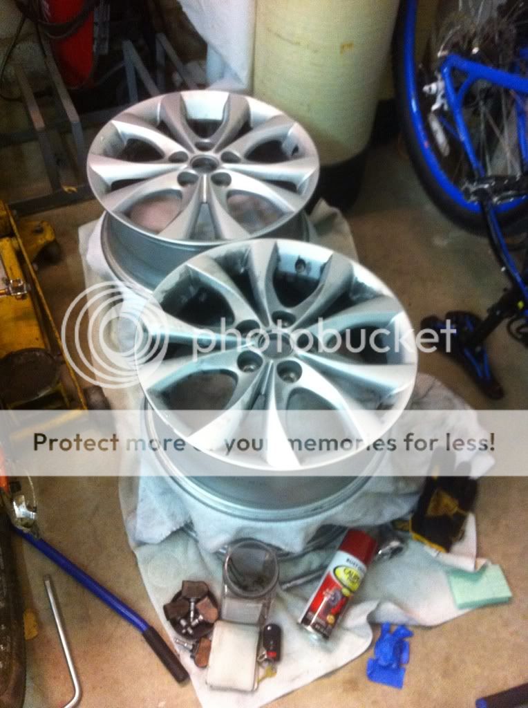 Wheels painted white/calipers red | 2004 to 2020 Mazda 3 Forum and ...